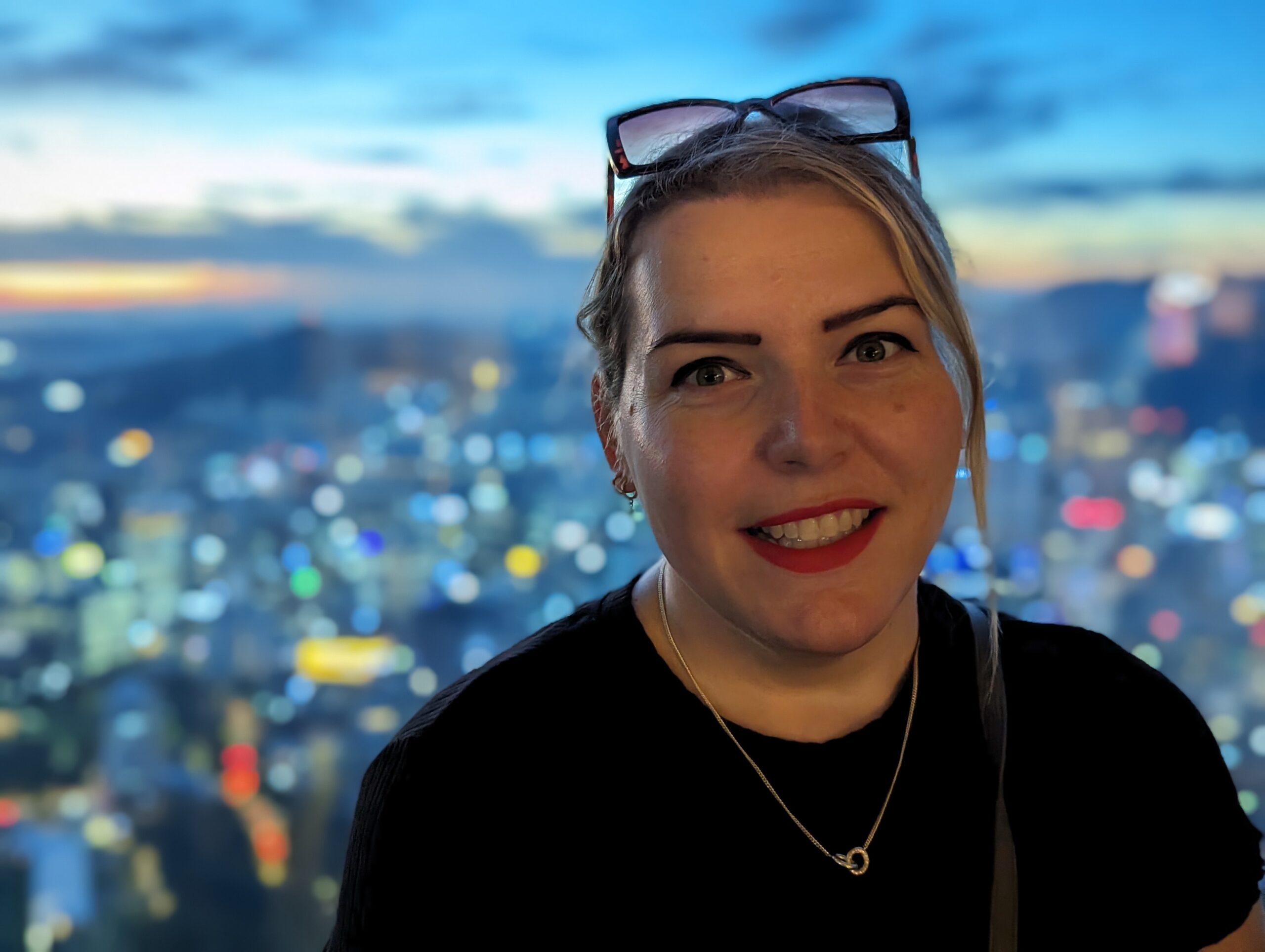 Hayley Bendle - Taith